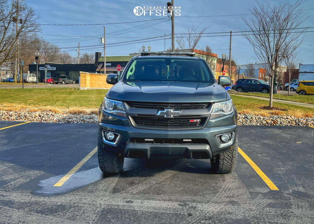 2018 Chevrolet Colorado with 20x9 7 Fuel Assault D546 and 275/60R20 ...