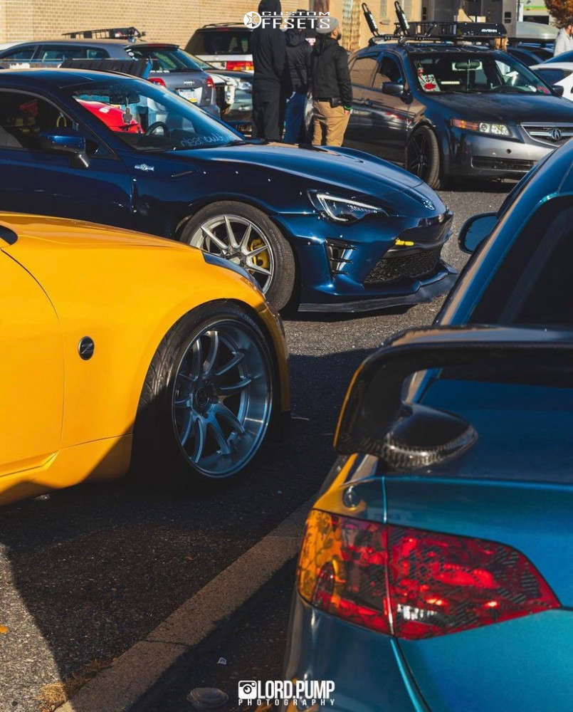 2014 Scion FR-S with 18x9.5 44 F1R F101 and 235/45R18 Westlake and ...