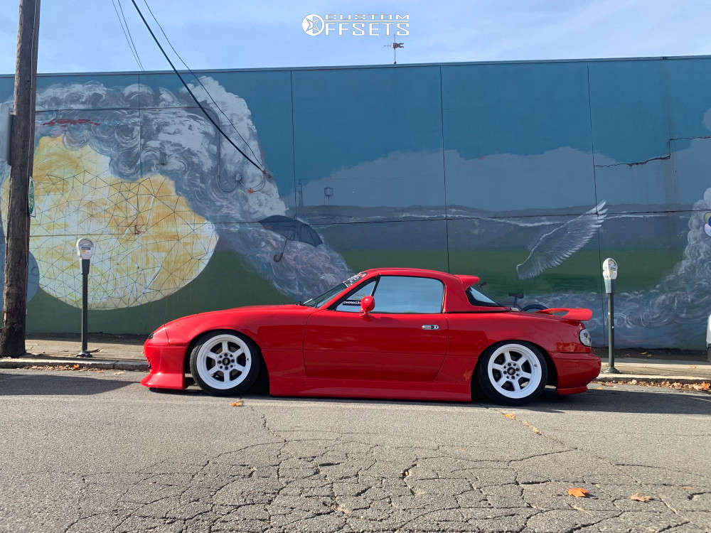 1994 Mazda Miata with 15x8 0 MST Time Attack and 195/45R15 Hankook ...
