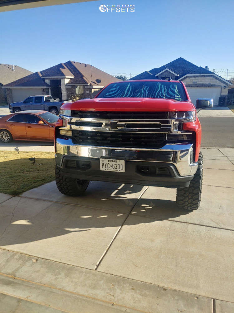2019 Chevrolet Silverado 1500 with 20x9 -18 Fuel Contra and 35/12.5R20 ...