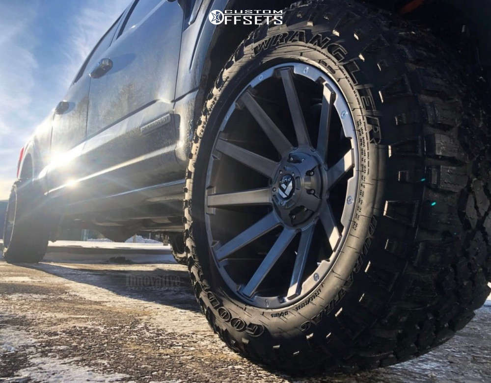 2021 Ford F-150 with 20x10 -18 Fuel Contra and 305/55R20 Goodyear ...