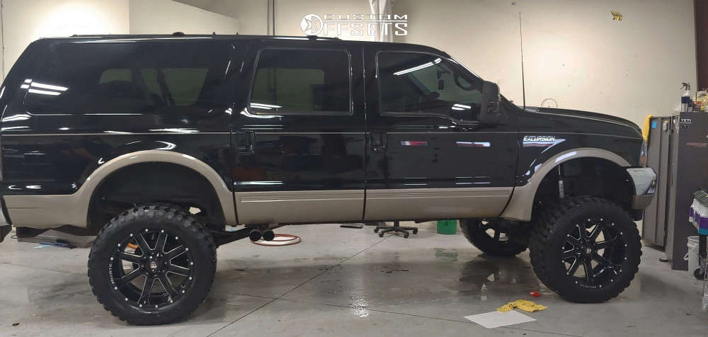 2000 Ford Excursion with 22x12 -50 Ballistic Rage and 37/13.5R22 ...