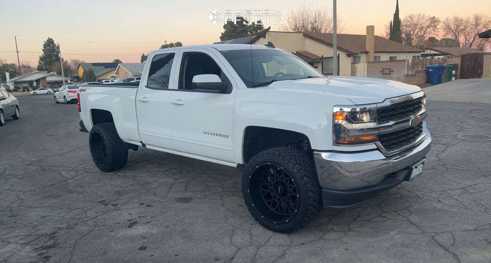 2018 Chevrolet Silverado 1500 with 24x12 -51 Vision Rocker and 33/12 ...