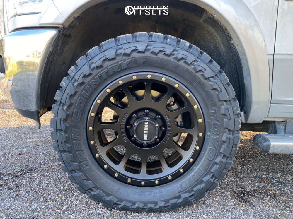 2017 Ram 2500 with 20x9 18 Method Mr305 and 35/12.5R20 Toyo Tires Open ...