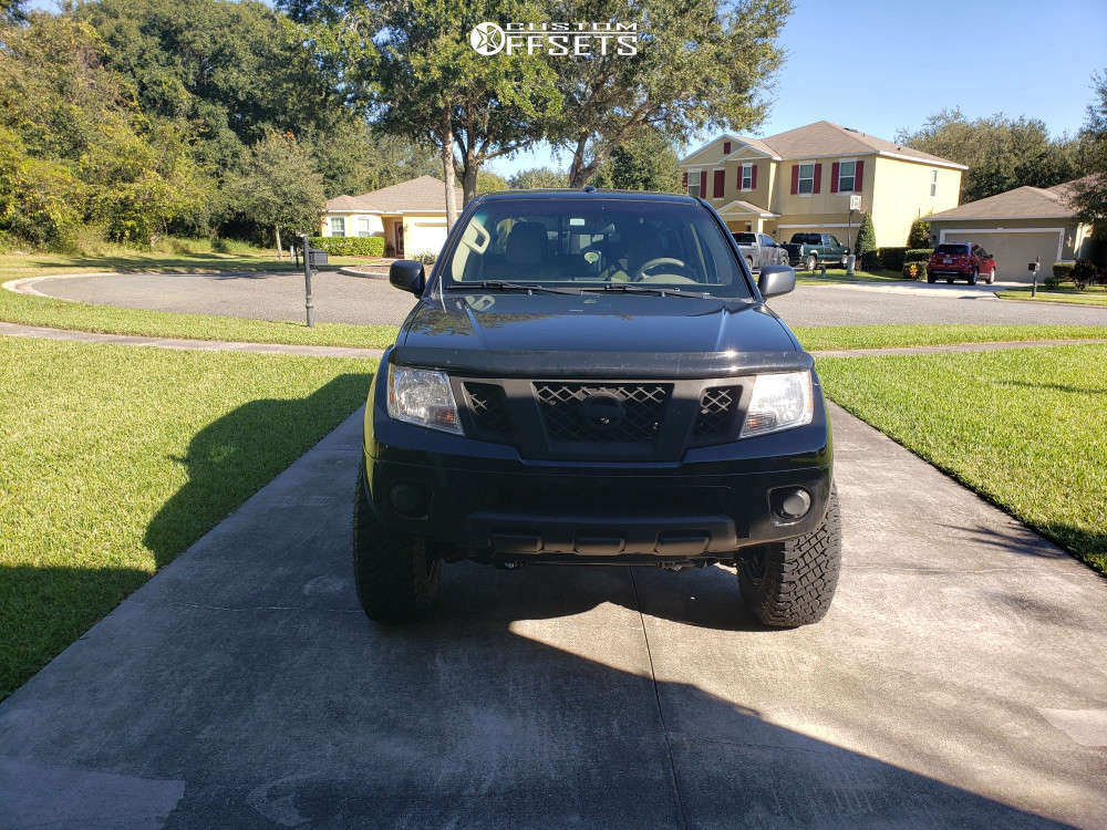 2017 Nissan Frontier with 18x9 Anthem Off-Road Equalizer and 33/12.5R18 ...