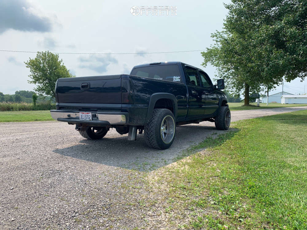 2007 Chevrolet Silverado 2500 HD Classic Wheel Offset Nearly Flush ...