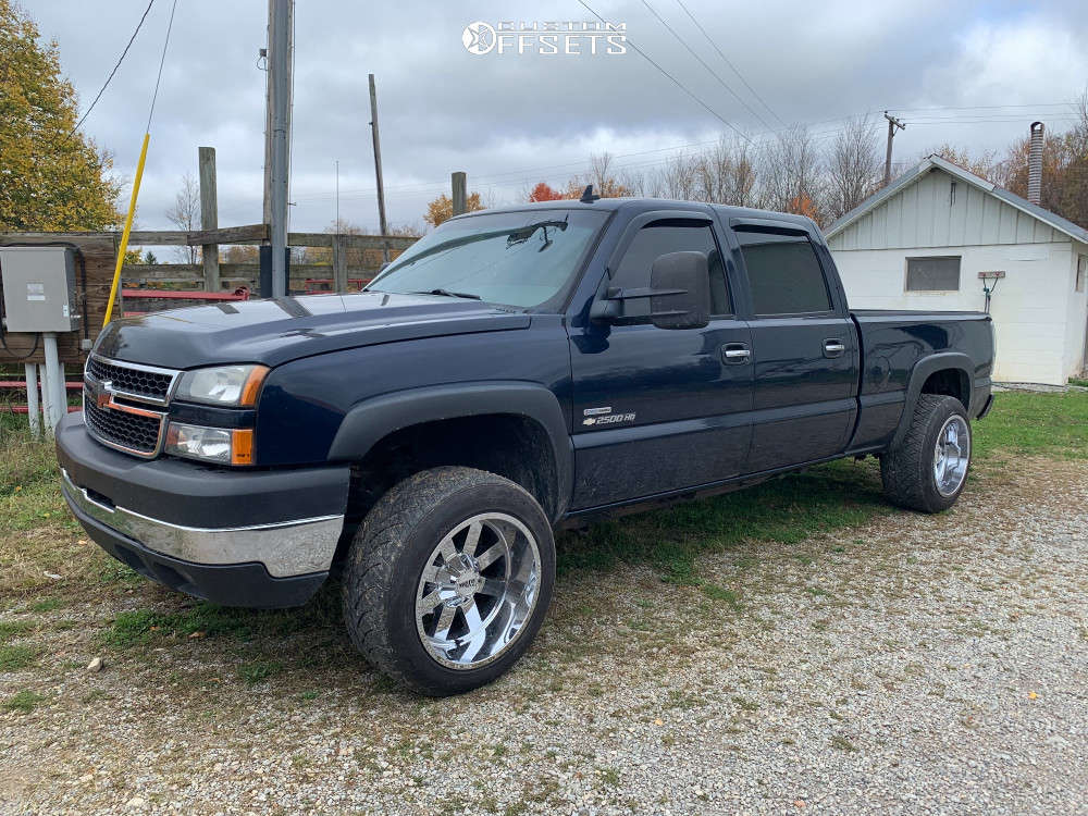 2007 Chevrolet Silverado 2500 HD Classic Wheel Offset Nearly Flush ...