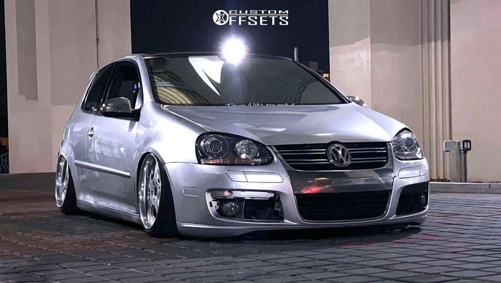 2007 Volkswagen GTI Wheel Offset Tucked Coilovers | 2000433 | Custom ...