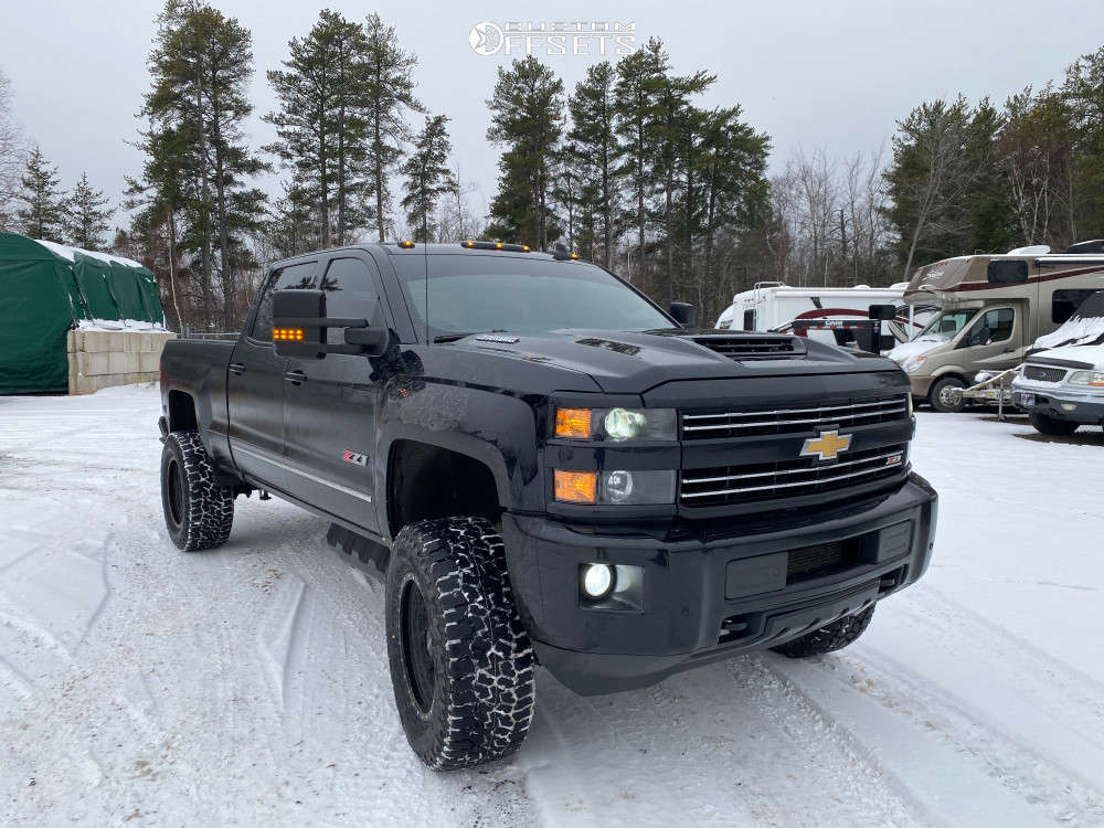 2019 Chevrolet Silverado 2500 HD with 20x12 -24 Method Nv and 325/60R20 ...