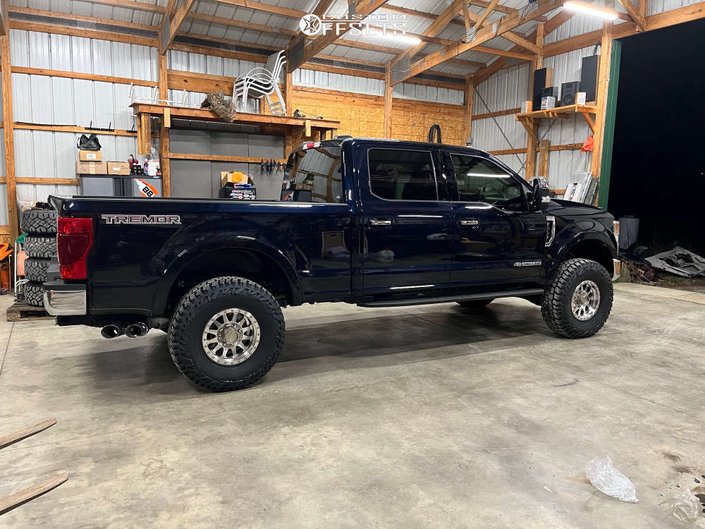 2021 Ford F-350 Super Duty with 17x8.5 0 Method Double Standard and 37/ ...