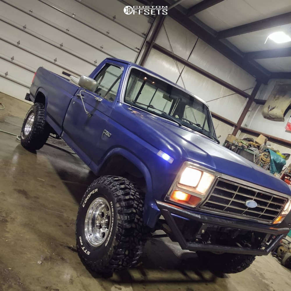 1983 Ford F-250 with 16x10 -34 Ultra 164 and 35/12.5R16 Cooper ...
