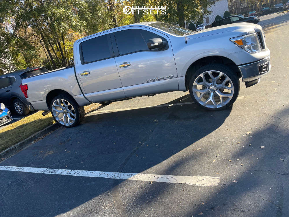 2019 Nissan Titan with 26x10 32 OE Replicas Flakes and 35/13.5R26 RBP ...