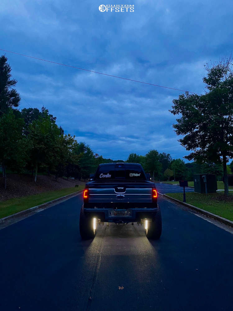 2013 Ford F-250 Super Duty with 26x14 -72 Tuff T2a and 40/15.5R26 Fuel ...