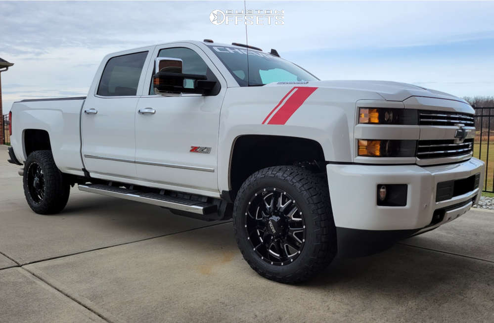 2018 Chevrolet Silverado 2500 HD with 20x9 18 Ultra Hunter and 275 ...