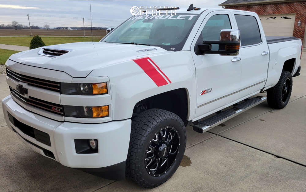 2018 Chevrolet Silverado 2500 HD with 20x9 18 Ultra Hunter and 275 ...