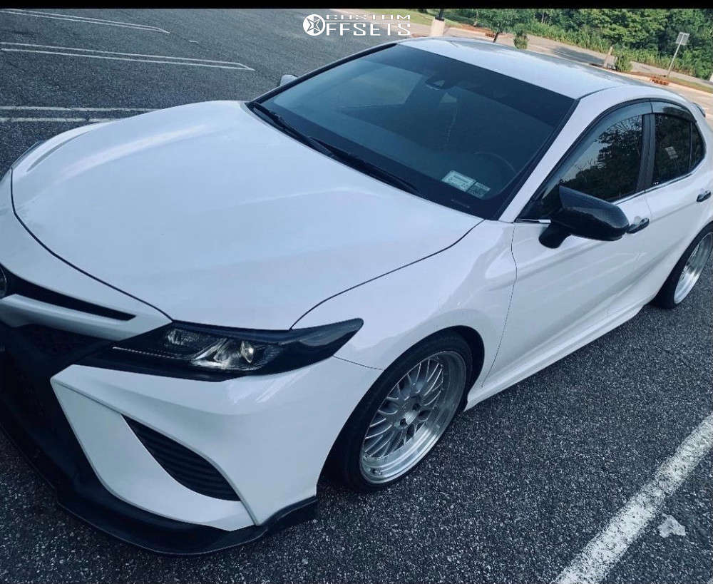 2018 Toyota Camry with 19x8.5 35 ESR Cr1 and 235/30R19 Achilles At ...