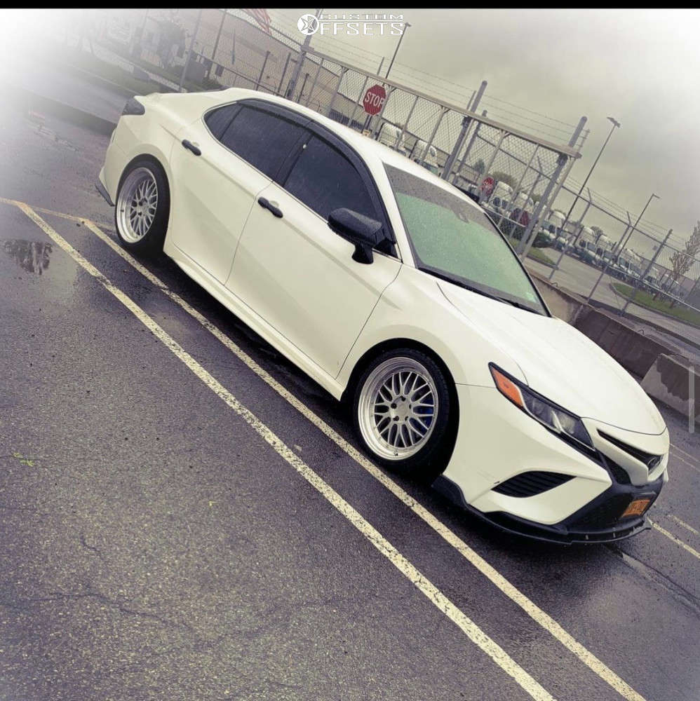 2018 Toyota Camry with 19x8.5 35 ESR Cr1 and 235/30R19 Achilles At ...