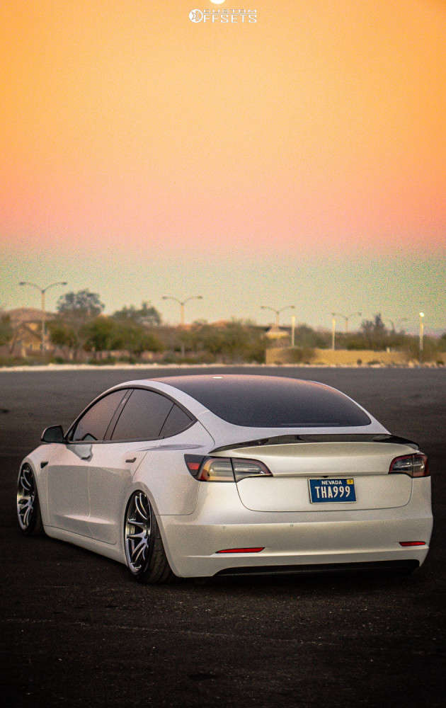 2021 Tesla 3 with 19x9.5 15 Work Emotion Cr Kiwami and 245/35R19 ...