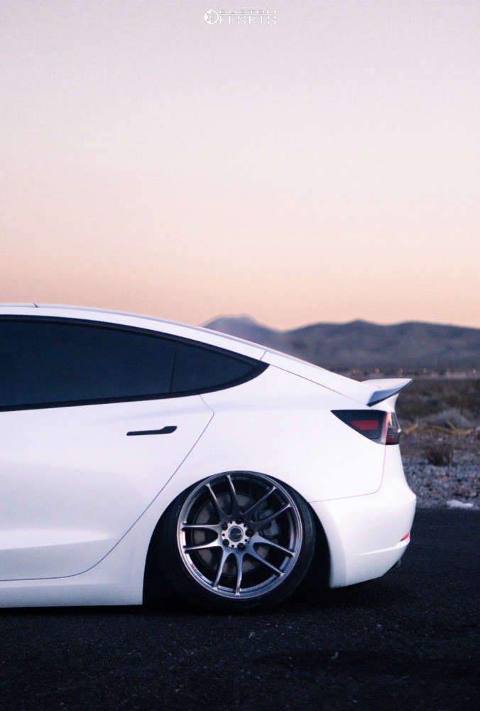 2021 Tesla 3 with 19x9.5 15 Work Emotion Cr Kiwami and 245/35R19 ...