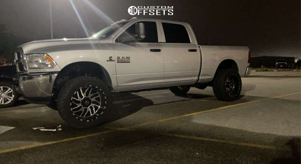 2018 Ram 2500 with 22x12 -44 TIS 544MB and 35/12.5R22 Kenda Klever R/t ...