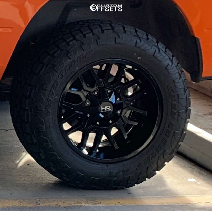 2017 Ram 1500 with 20x10 -19 Hardrock Commander and 35/11.5R20 Toyo ...