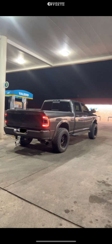 2021 Ram 2500 with 20x10 -12 Gear Off-Road 766b Lumen and 37/12.5R20 ...