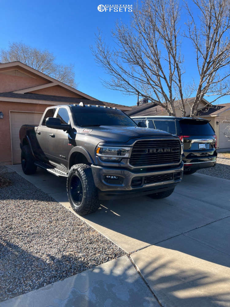 2021 Ram 2500 with 20x10 -12 Gear Off-Road 766b Lumen and 37/12.5R20 ...