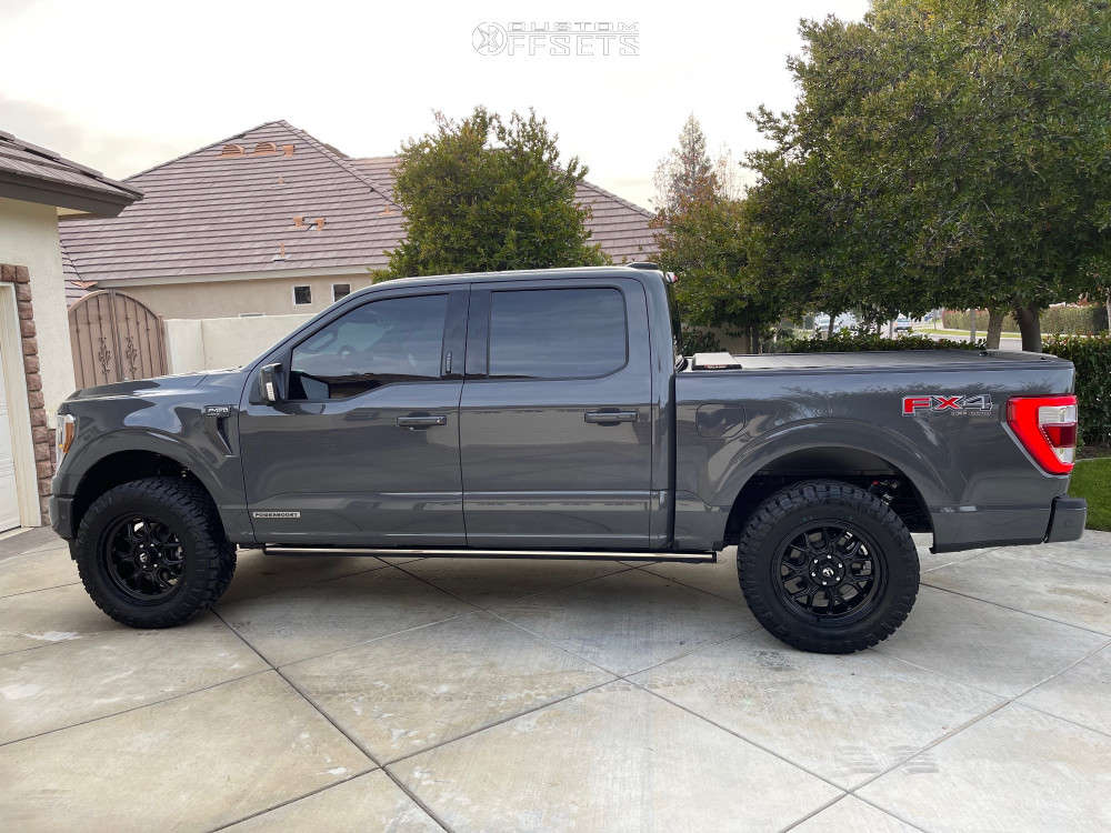 2021 Ford F-150 with 20x9 20 Fuel Tech and 295/60R20 Nitto Ridge ...
