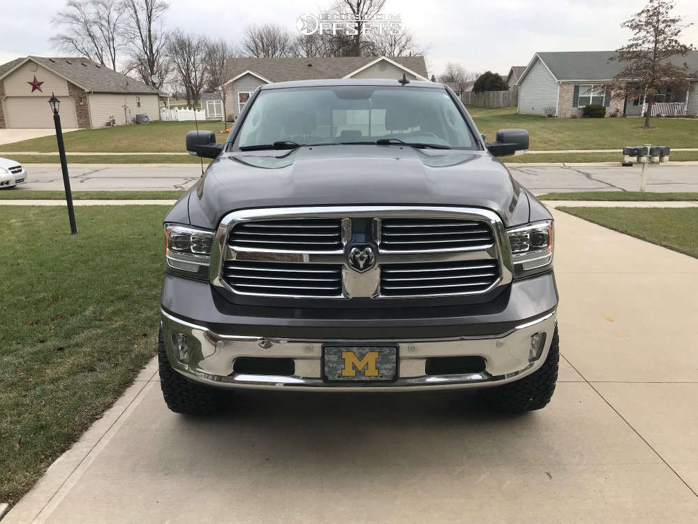 2018 Ram 1500 with 20x10 -25 RBP 94r and 35/12.5R20 BFGoodrich All ...