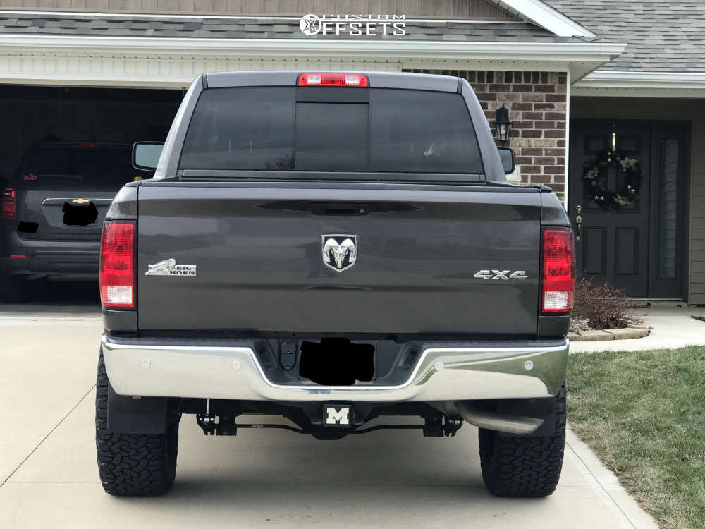 2018 Ram 1500 with 20x10 -25 RBP 94r and 35/12.5R20 BFGoodrich All ...