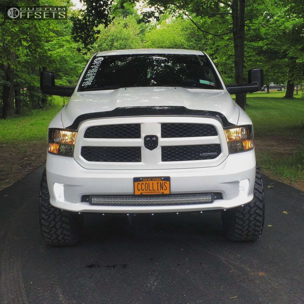2014 Ram 1500 with 20x12 -44 TIS 535B and 35/12.5R20 Nitto Trail ...