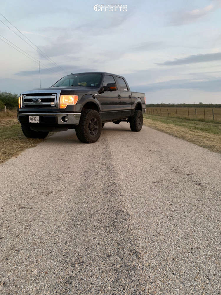 2013 Ford F-150 with 18x12 -44 XD Rockstar and 35/12.5R18 Nitto Ridge ...