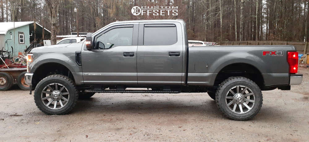 2020 Ford F-250 Super Duty with 22x12 -44 Fuel Contra and 37/12.5R22 ...