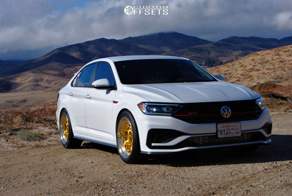 2021 Volkswagen Jetta with 18x8.5 40 Regen5 R32 and 235/45R18 Vercelli ...