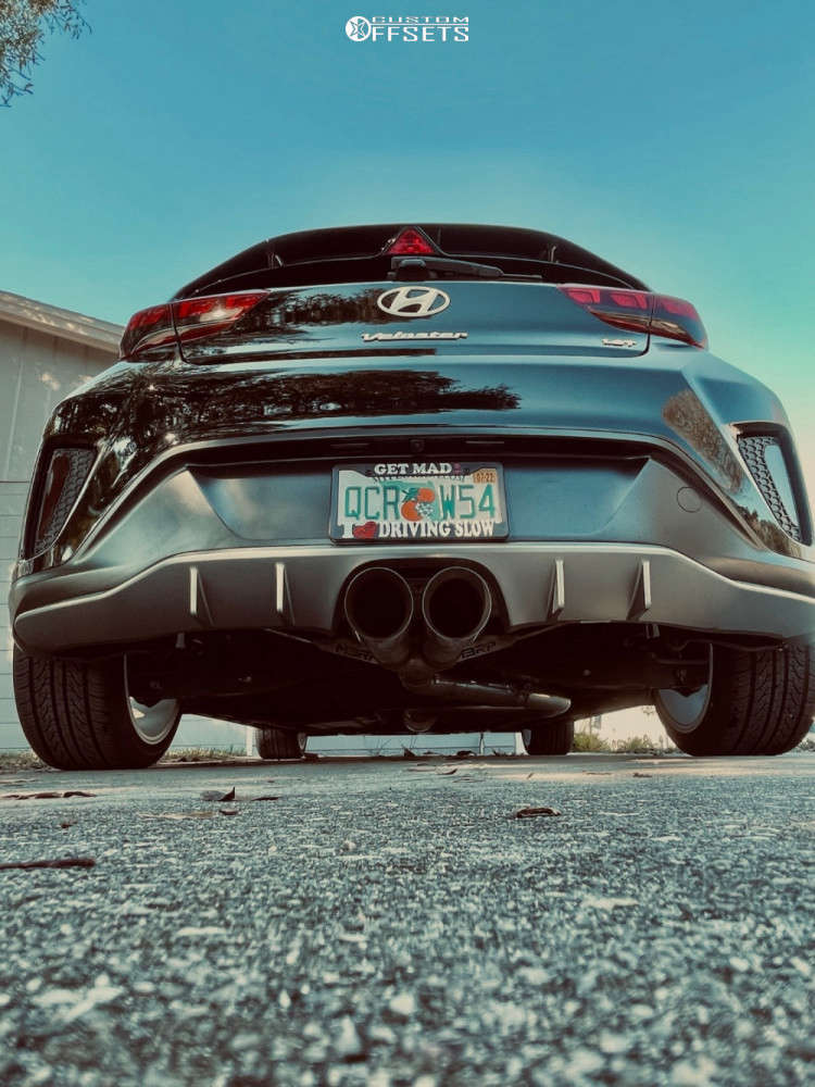 2019 Hyundai Veloster with 18x8.5 35 Rosenstein Delta and 235/40R18 ...