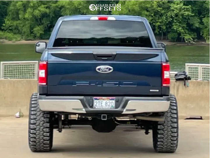 2019 Ford F-150 with 20x12 -51 Vision Rebel and 325/60R20 Maxxis ...