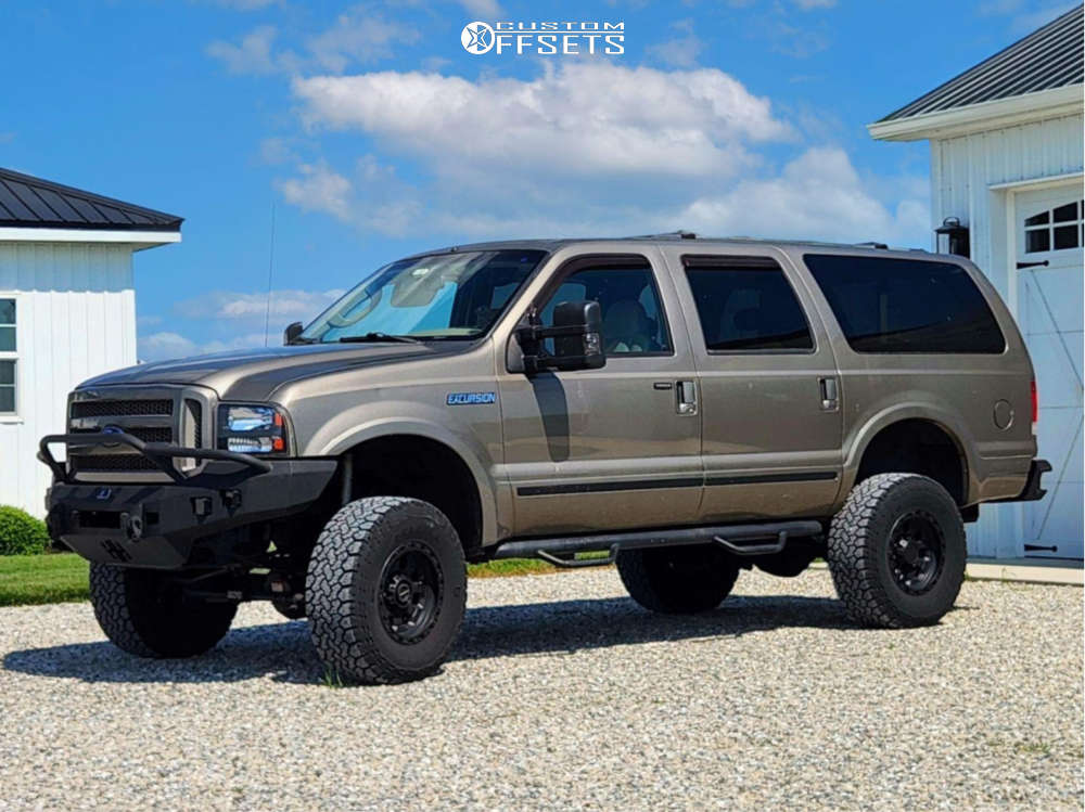 2005 Ford Excursion with 17x9 -12 American Racing Ar201 and 315/70R17 ...