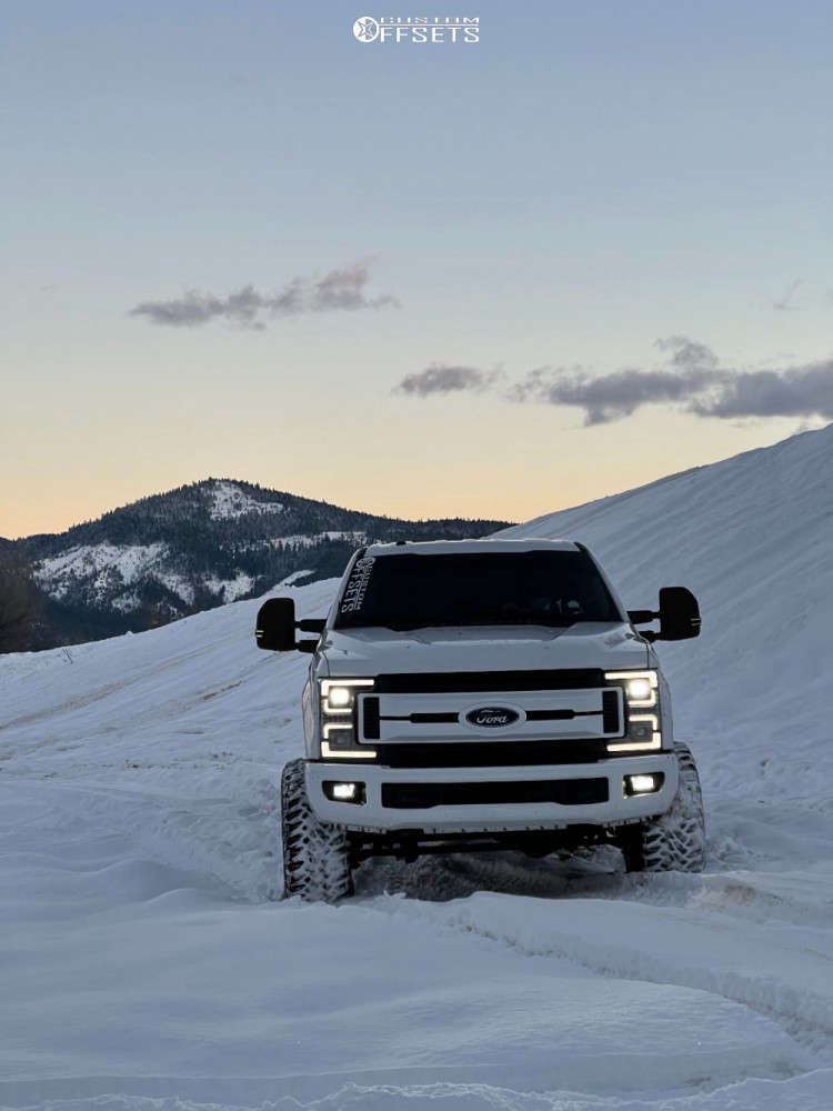 2017 Ford F-350 Super Duty with 20x12 -44 RBP 65r Glock and 35/13.5R20 ...