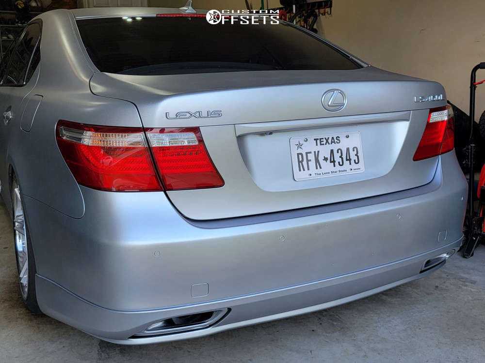 2007 Lexus LS460 with 20x9 35 Ferrada CM1 and 245/35R20 Vercelli Strada ...