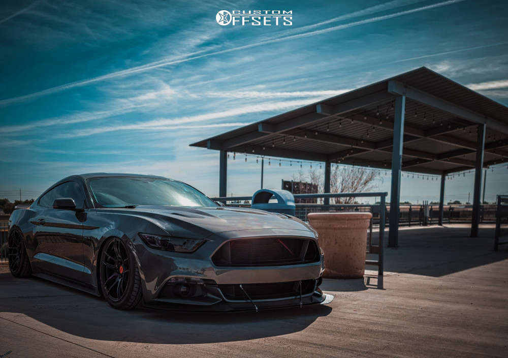2015 Ford Mustang with 19x9.5 22 ESR Cs8 and 245/35R19 Nitto Nt555 G2 ...