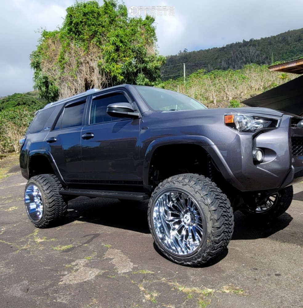 2017 Toyota 4Runner with 22x14 -76 Hostile Fury and 33/13.5R22 Atturo ...