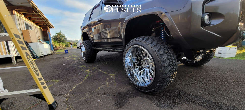 2017 Toyota 4Runner with 22x14 -76 Hostile Fury and 33/13.5R22 Atturo ...