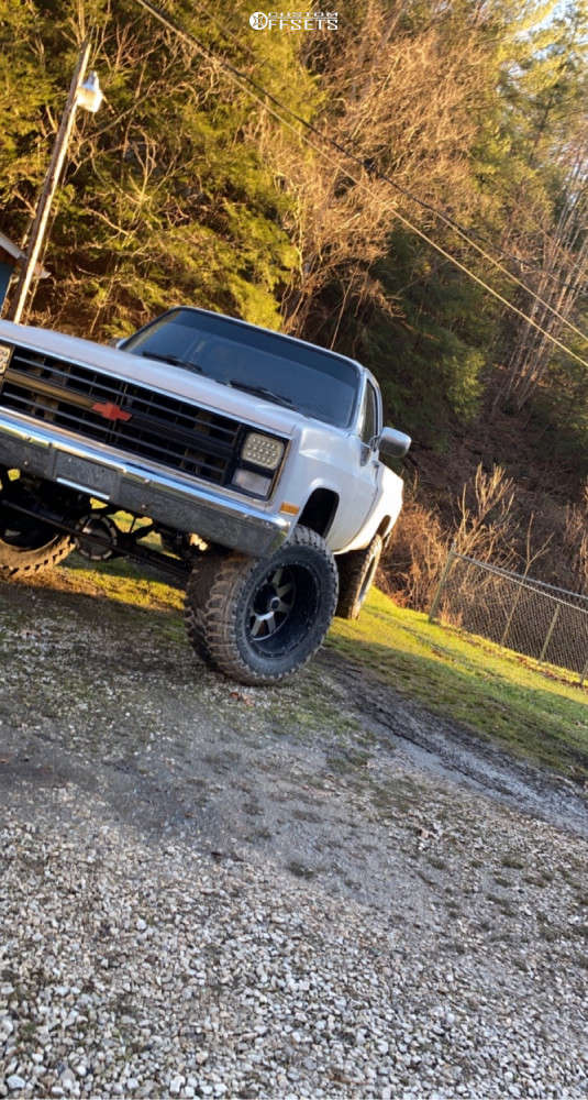 1987 Chevrolet K10 with 20x12 -51 Gear Forged F70bm1 and 37/13.5R20 ...