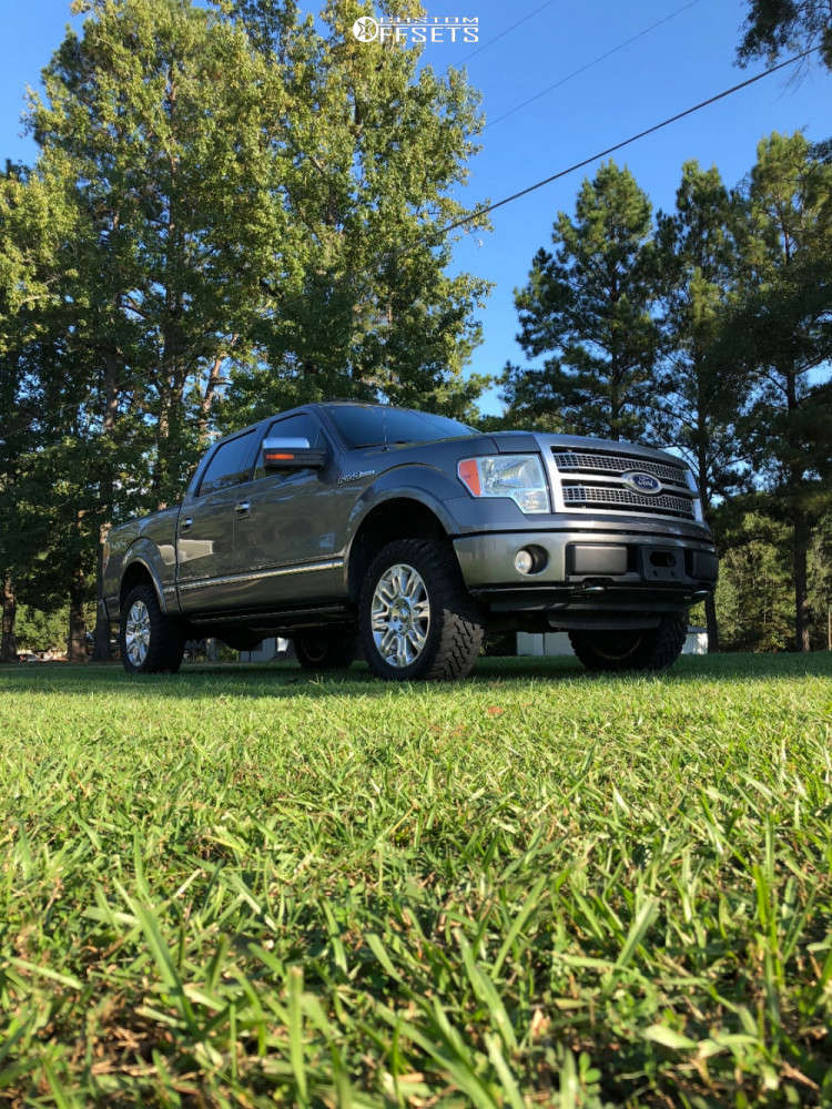 2010 Ford F-150 with 20x10 18 Fuel Maverick D536 and 33/12.5R20 ...