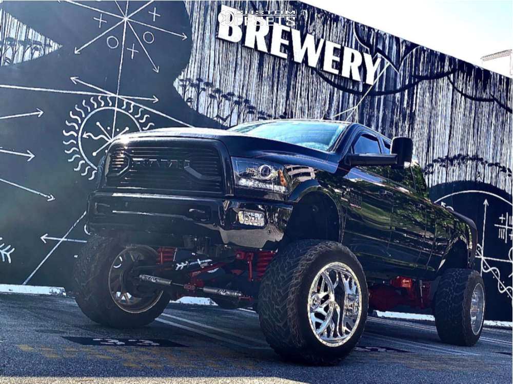 2018 Ram 2500 with 24x16 -101 Fuel Forged Ff01 and 38/13.5R24 Nitto ...