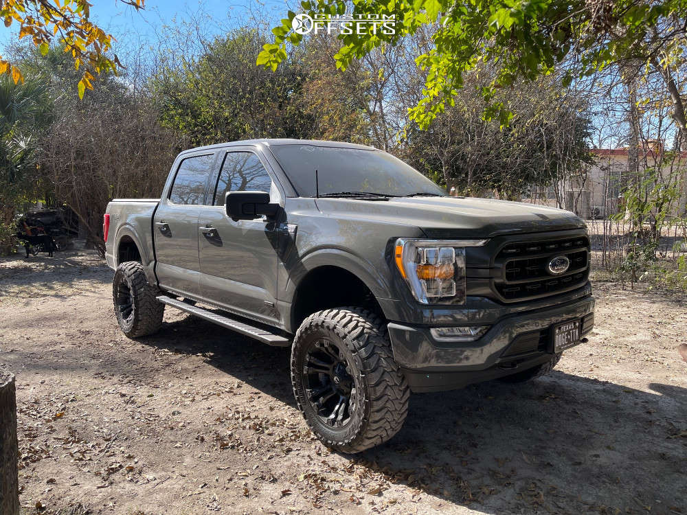 2021 Ford F-150 with 20x10 -18 Fuel Vapor and 35/12.5R20 Toyo Tires ...
