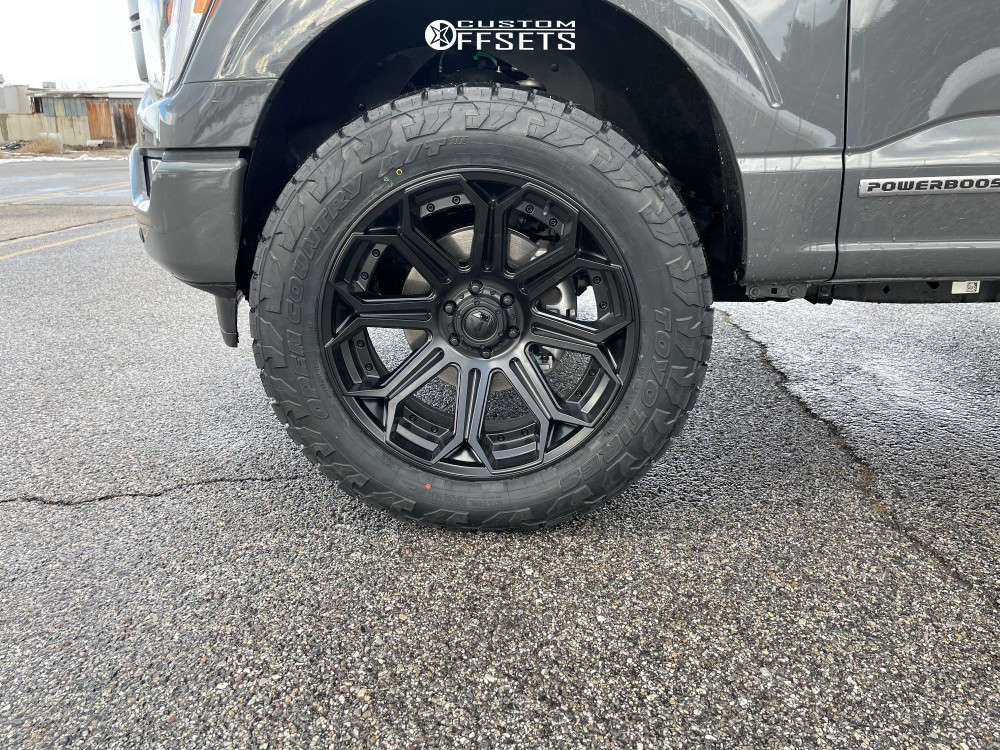 2021 Ford F-150 with 22x10 -18 Fuel Siege and 35/12.5R22 Toyo Tires ...
