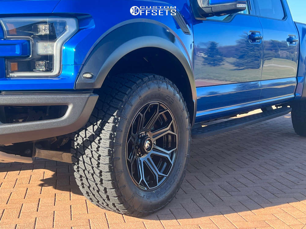 2018 Ford F-150 Raptor with 20x9 0 Fuel Siege and 35/12.5R20 Nitto ...