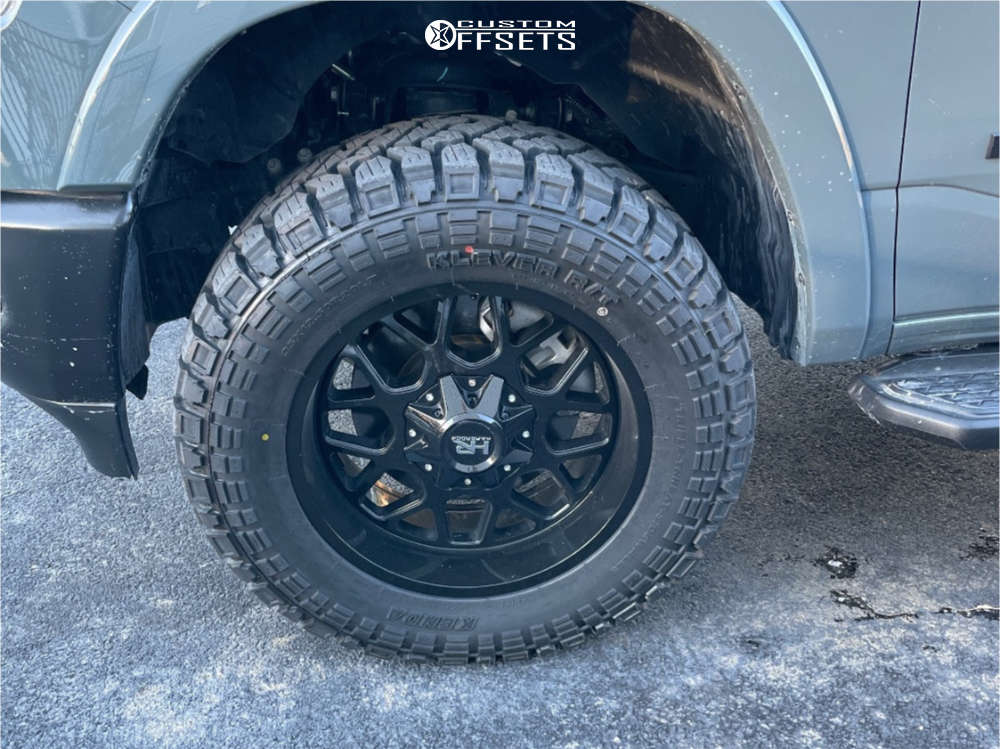 2021 Ram 1500 with 20x9 0 Hardrock Gunner and 35/12.5R20 Kenda Klever R ...