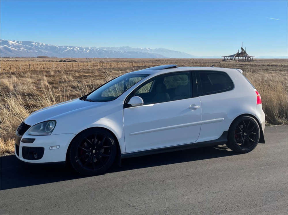 2009 Volkswagen GTI with 18x8.5 45 Drag Dr67 and 235/45R18 Falken Pro ...